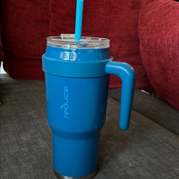 Reduce | Kitchen | Reduce Blue Insulated Tumbler With Straw | Poshmark